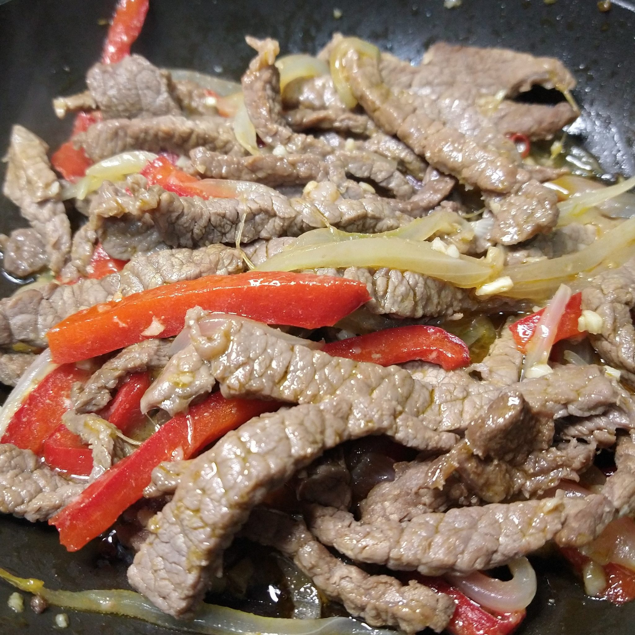 Ternera en Tiras con cebolla y pimentón - Soy Malena